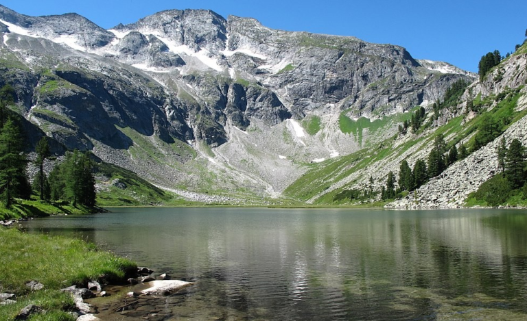 Flussverlauf der Mur und der Drau bis zu deren Einmündung in die Donau ...